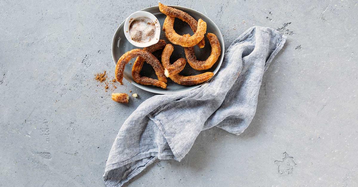 Churros Rezept - original Teig wie in Spanien | Simply Yummy