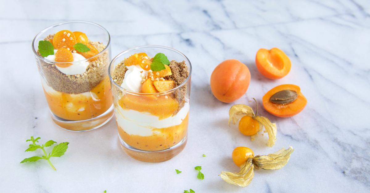 Frühstück im Glas - Quark mit Fruchtpüree | Simply Yummy