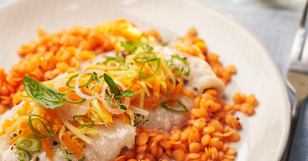 Rotbarschfilet mit Gemüsehaube im Cookit | Simply Yummy