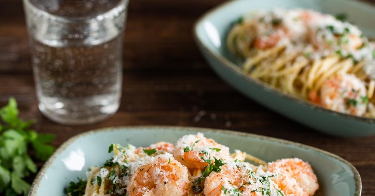 Spaghetti mit Scampi und Weißweinsoße | Simply Yummy