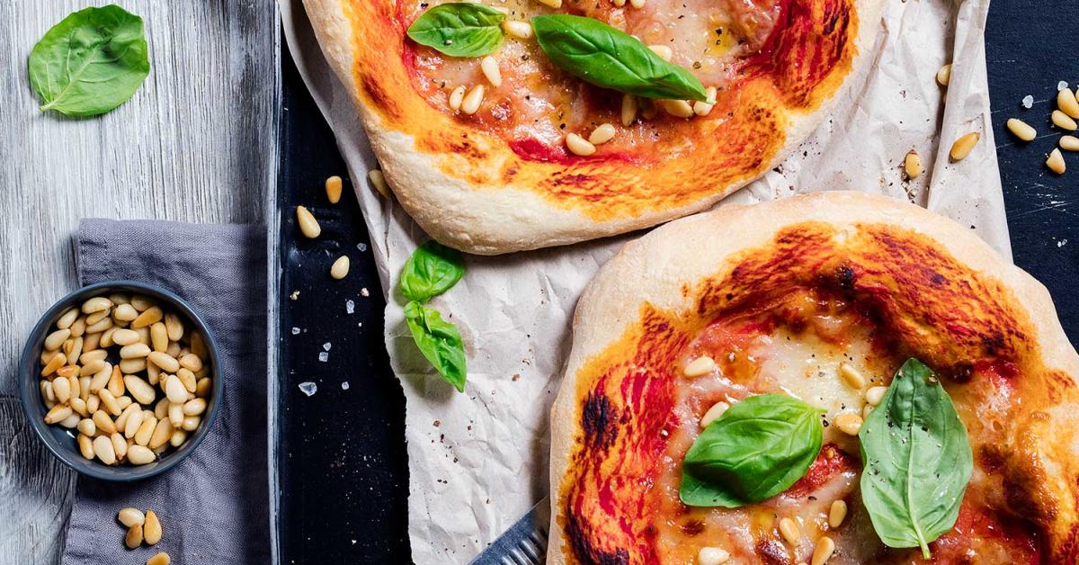 Pizza backen leicht gemacht | Simply Yummy